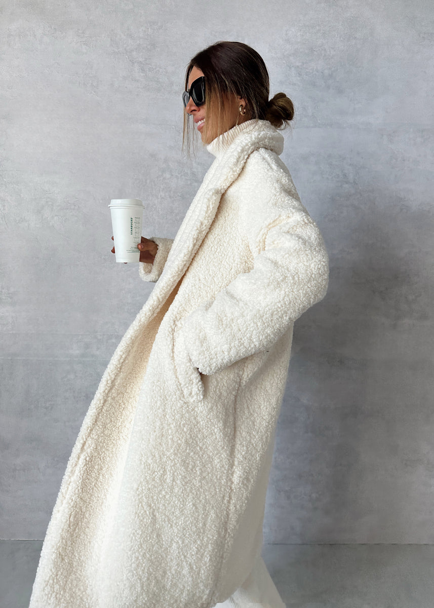OFF WHITE PREMIUM TEDDY COAT – OHH FRIDAY